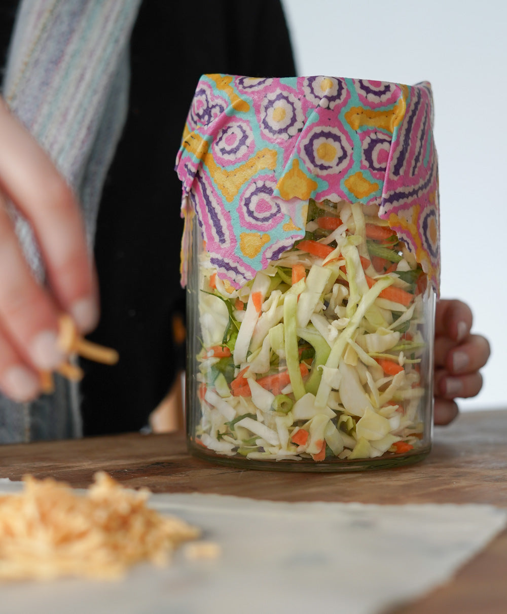 HOW TO: COVER GLASS JARS – Apiary Made